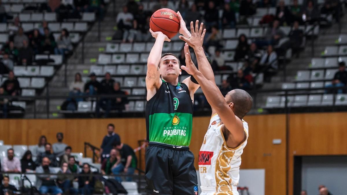 Ellenson tumba al Venecia con un triple sobre la bocina