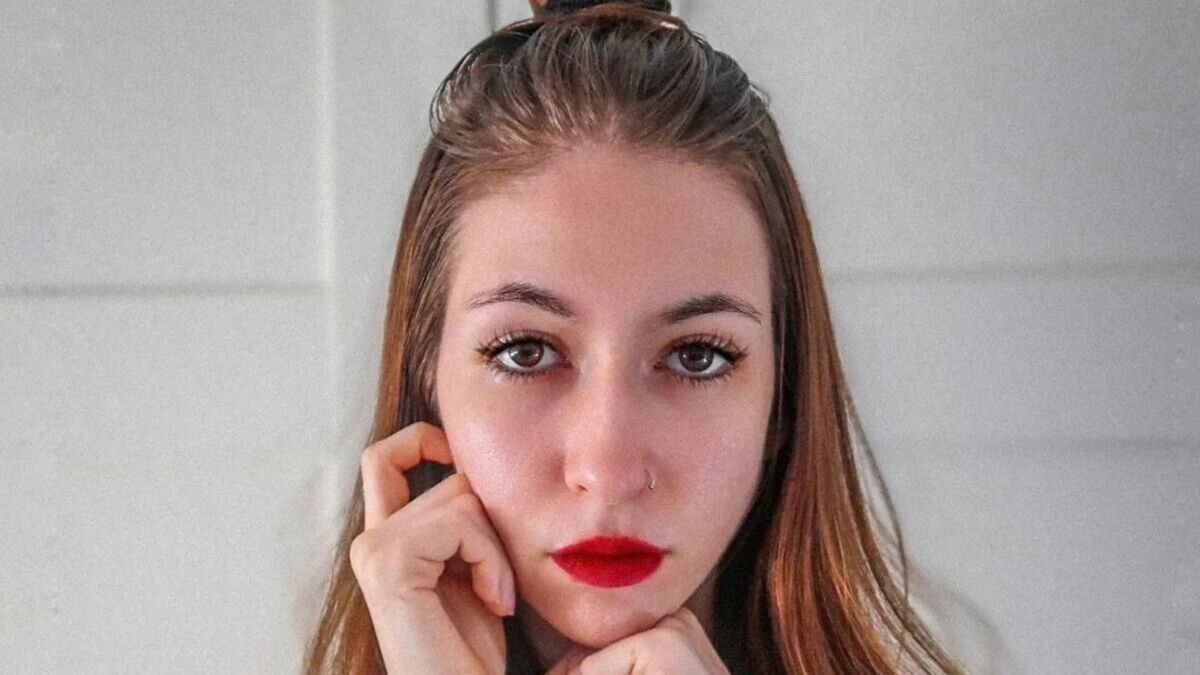 La respuesta de Sarah Cabello al “Quédate” de Quevedo: “Vas a gritar hasta poderme olvidar