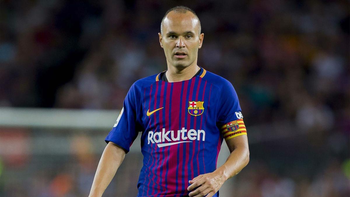Iniesta, recuperado, vuelve al once inicial con el Barça