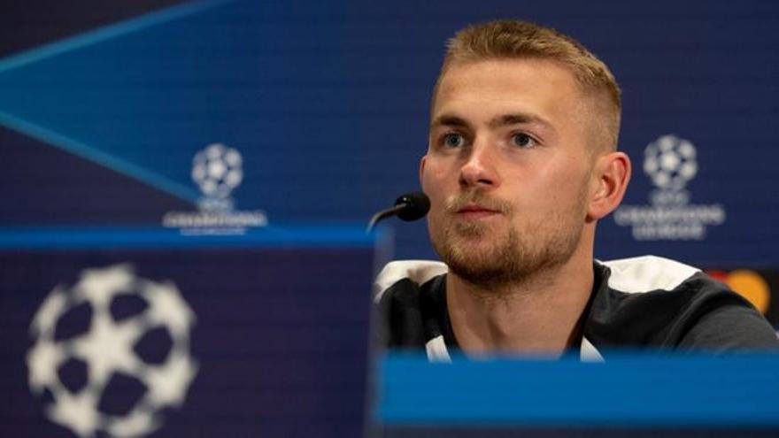 FC Barcelona - Bayern | De Ligt: “Es un partido muy especial, admiro al ...