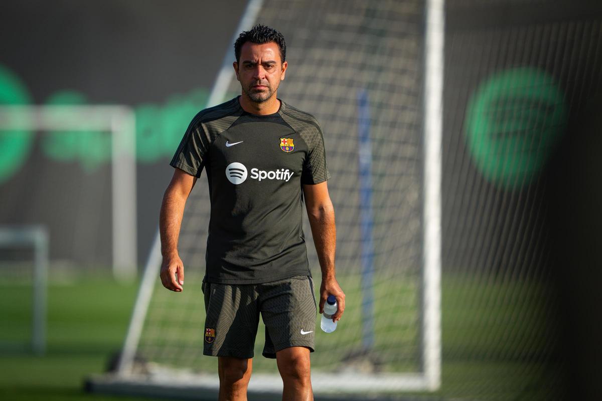 Xavi muestra su apoyo “incondicional” a Jenni y lamenta la “conducta ...