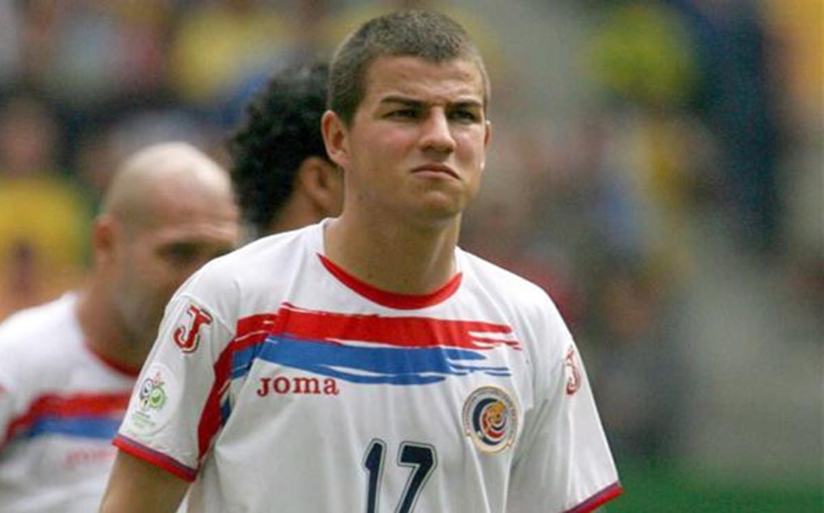 Fallece el exfutbolista Gabriel Badilla, de 32 años, mientras corría