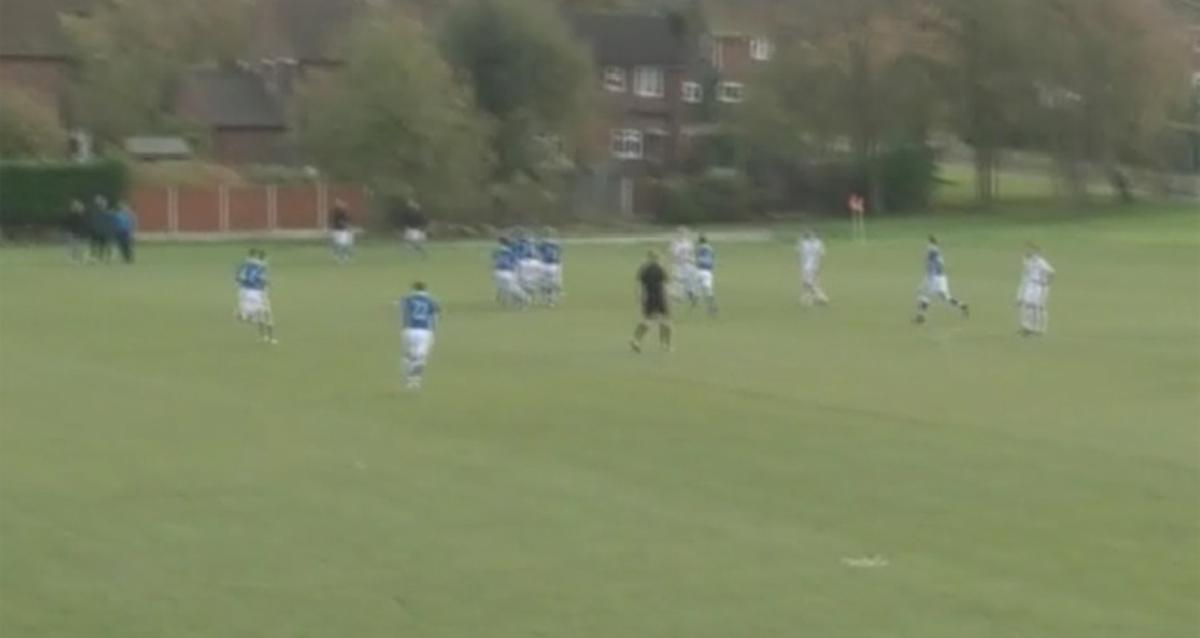 Hijo de Angoy y nieto de Cruyff y marca golazos como este