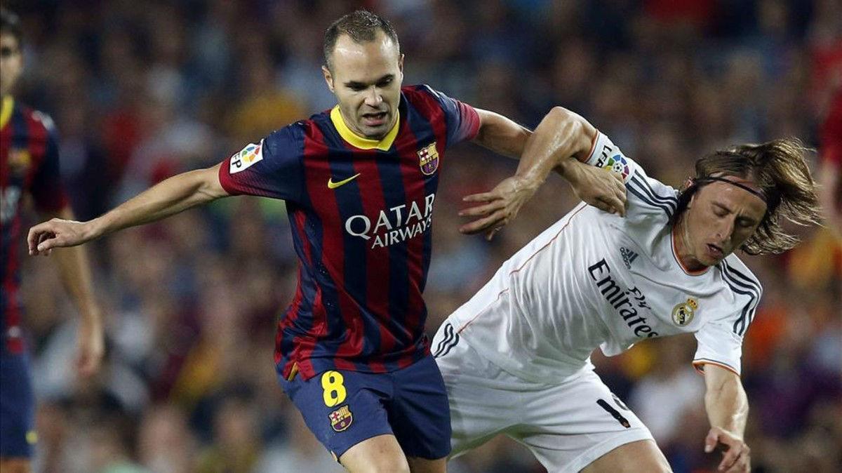 El clásico de Iniesta y Modric