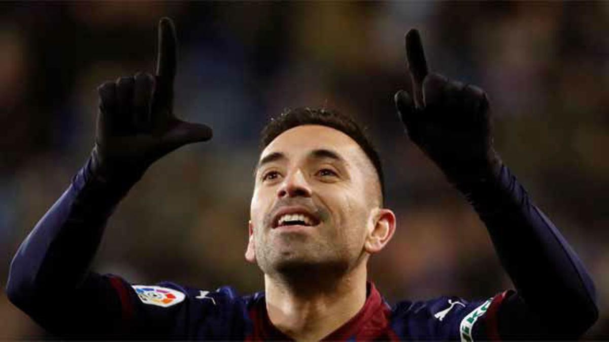 El Eibar renueva a Charles hasta junio de 2020