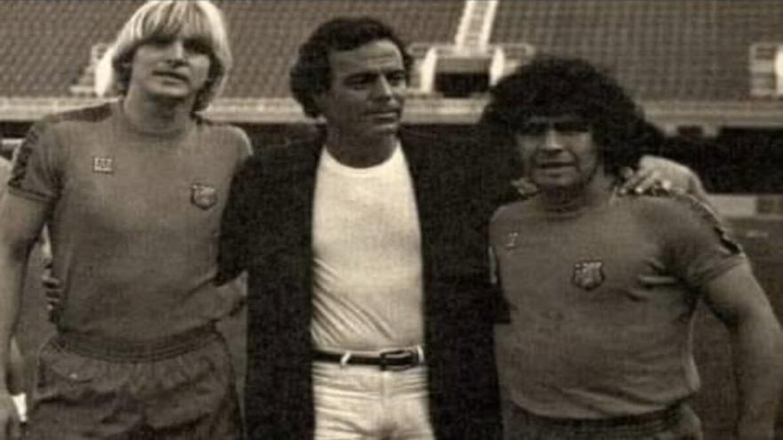 Bernd Schuster recuerda el día que Julio Iglesias los visitó acompañado ...