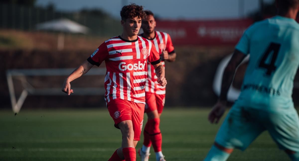 Joel Roca se estrena en una convocatoria con la selección española sub-19