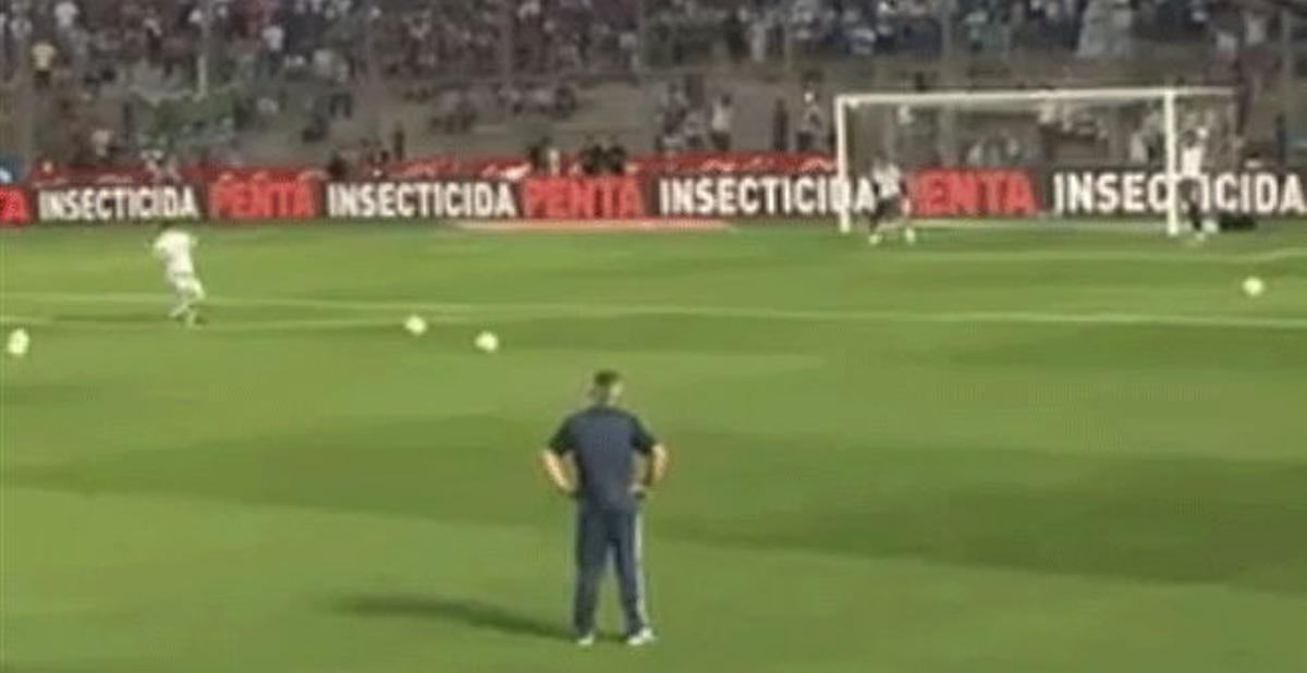 Messi calcó el golazo del calentamiento