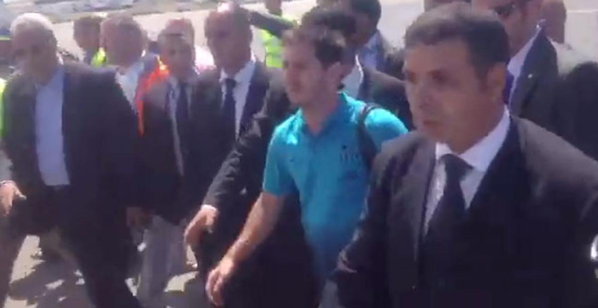 Messi y Afellay, los 'perseguidos' en Tánger