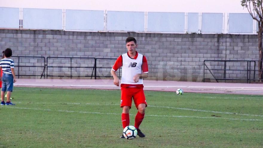 Corentin Lenglet, a prueba en el CE Europa