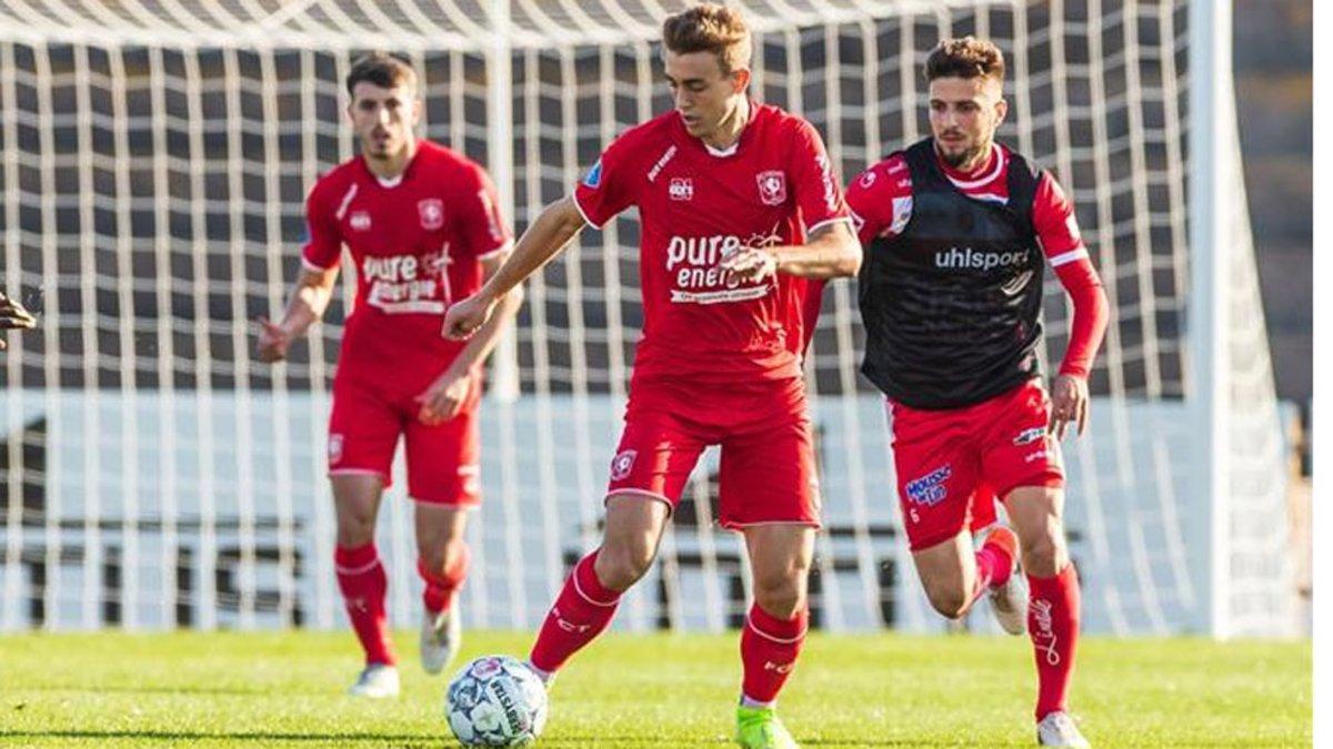 Oriol Busquets is hoping to break into Barça's first team under Koeman