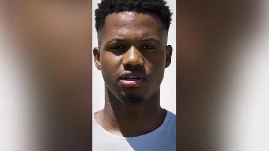 Ansu Fati lanza su club de fans a vísperas del clásico