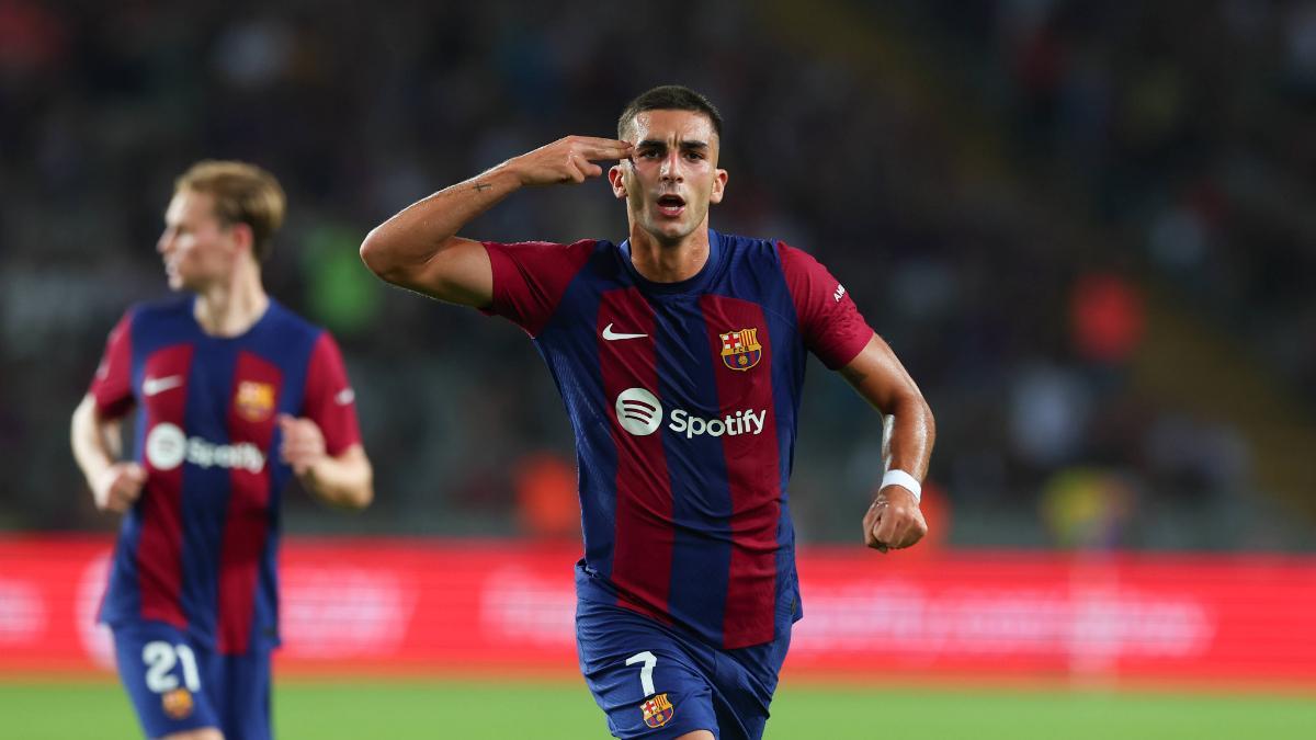 Xavi, feliz por Ferran Torres: “El mérito es esclusivamente suyo”