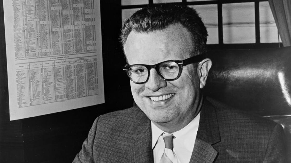 ¿Quién fue Larry O’Brien, el nombre del trofeo que recibe el equipo ...