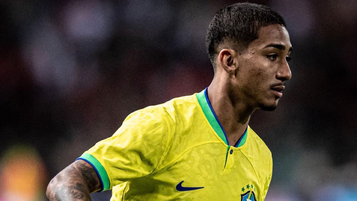 Así juega Arthur Augusto