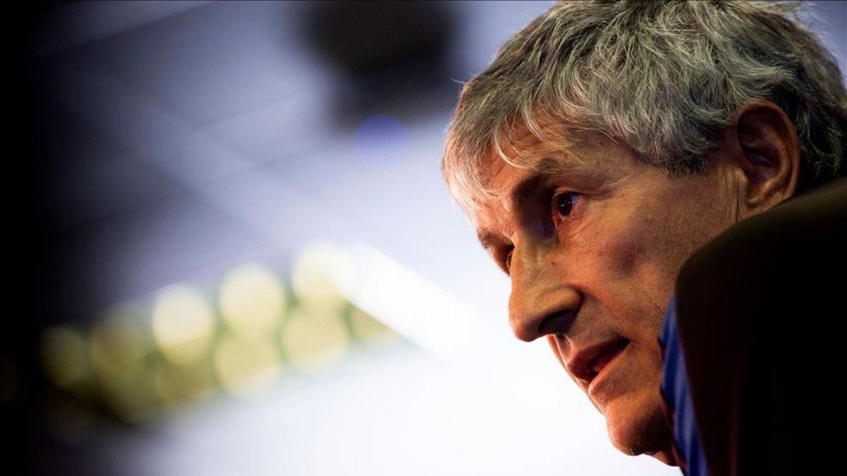 Quique Setien admits that Barcelona are looking for a new No.9