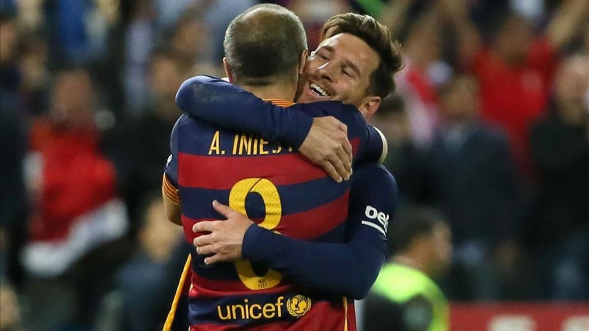 Andres Iniesta and Leo Messi win 30th trophy with Barcelona