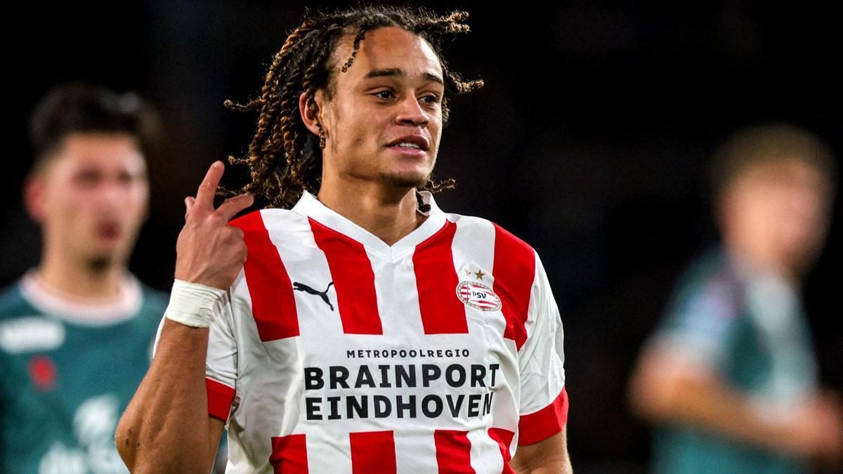 El PSV quiere atar a Xavi Simons