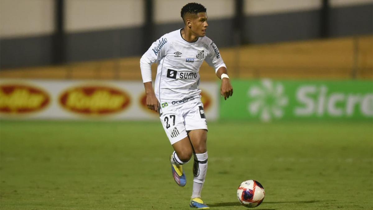 Fichajes FC Barcelona | Ángelo Gabriel revela sus planes de futuro