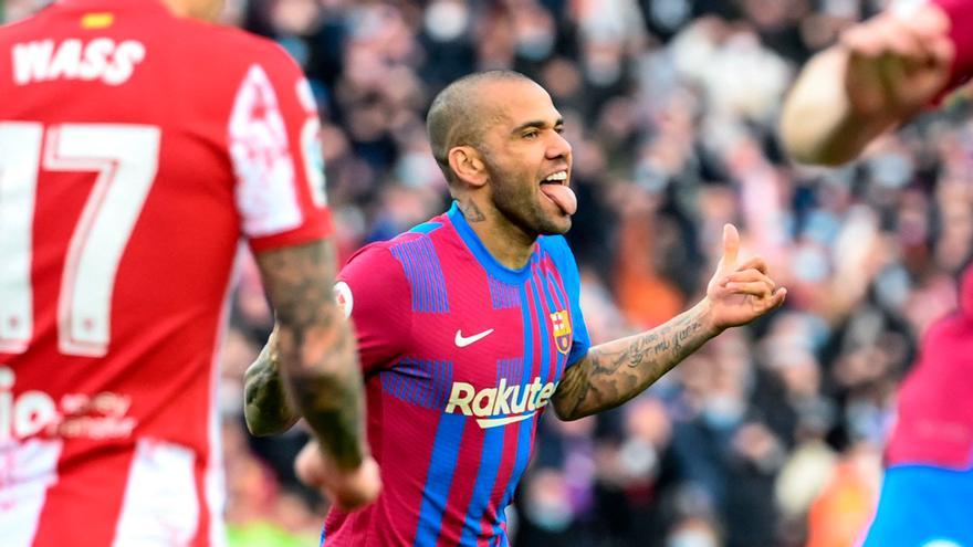 FC Barcelona | Los defensas toman galones en el Barça