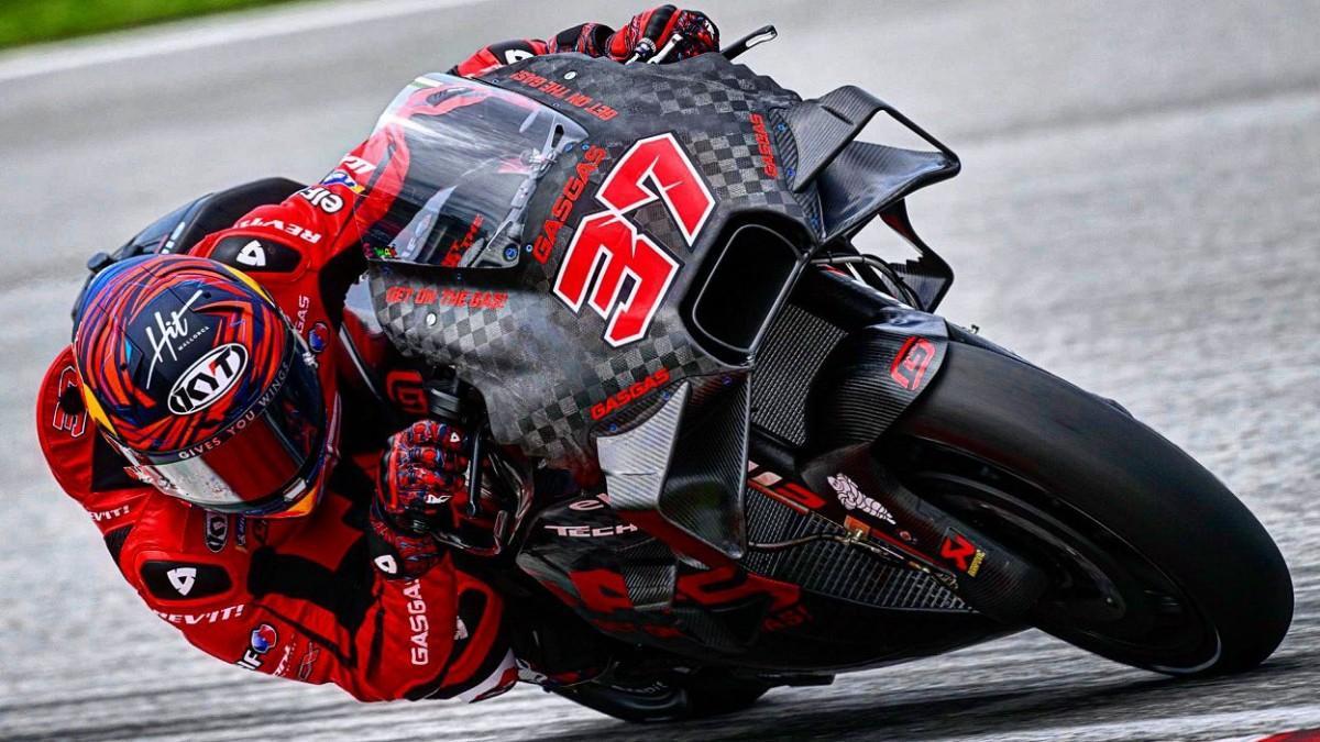 MotoGP | Yamaha firma el mejor 'crono' en los test de Sepang