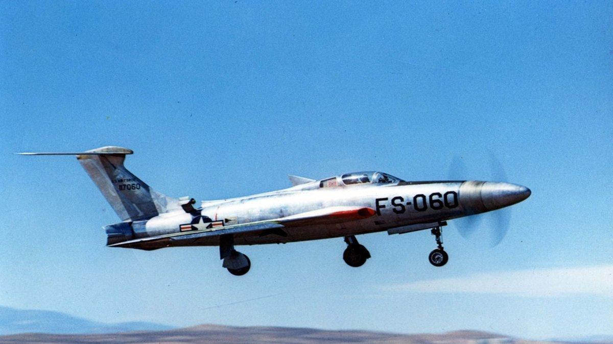 El caza XF-84H Thunderscreech el avión más ruidoso de la historia ...