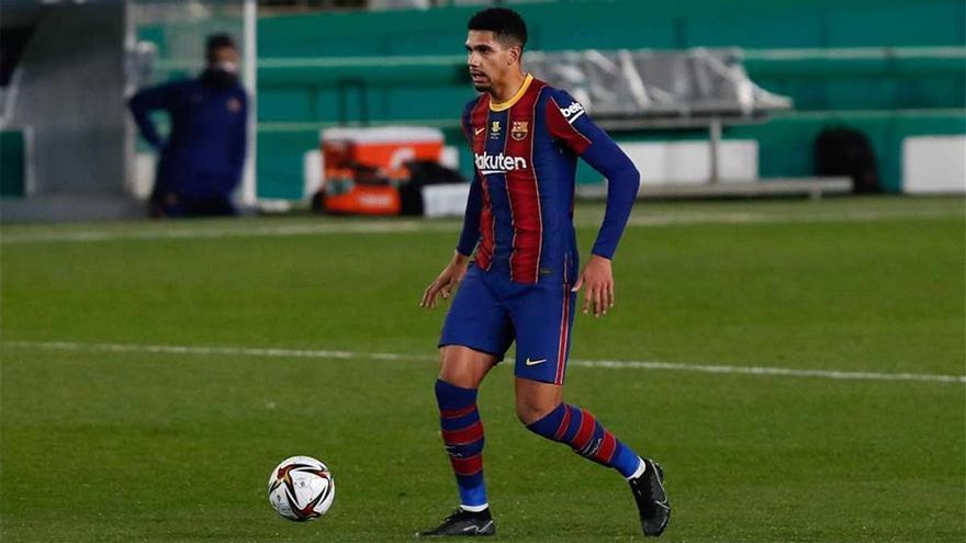 Araujo ya es uno de los imprescindibles