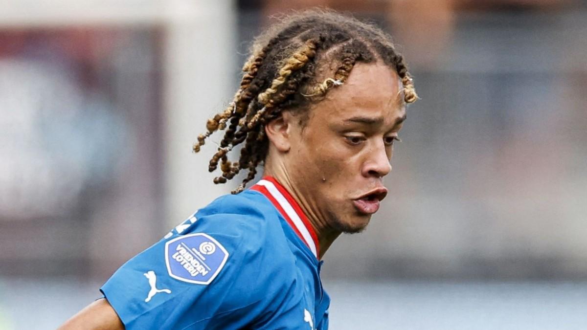 La cláusula de Xavi Simons que le permitiría volver al PSG