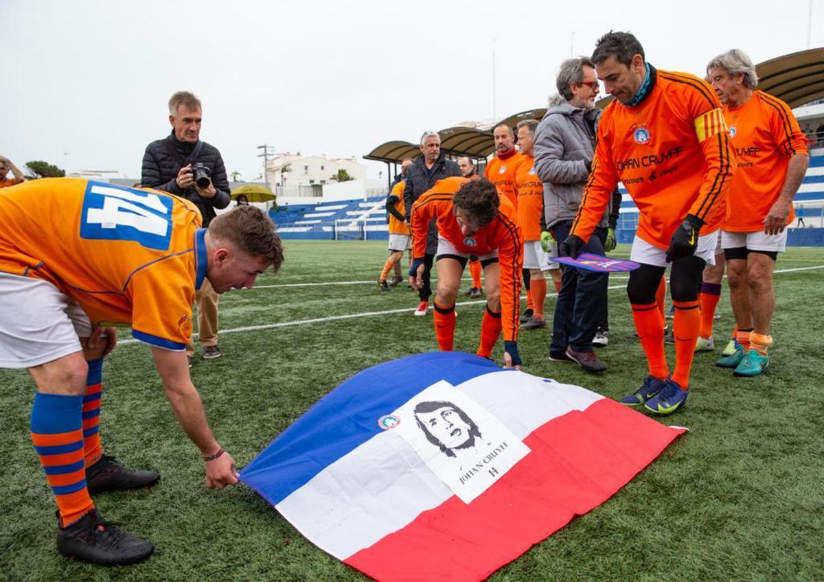 Fotos | Las imágenes del homenaje a Johan Cruyff en Sitges
