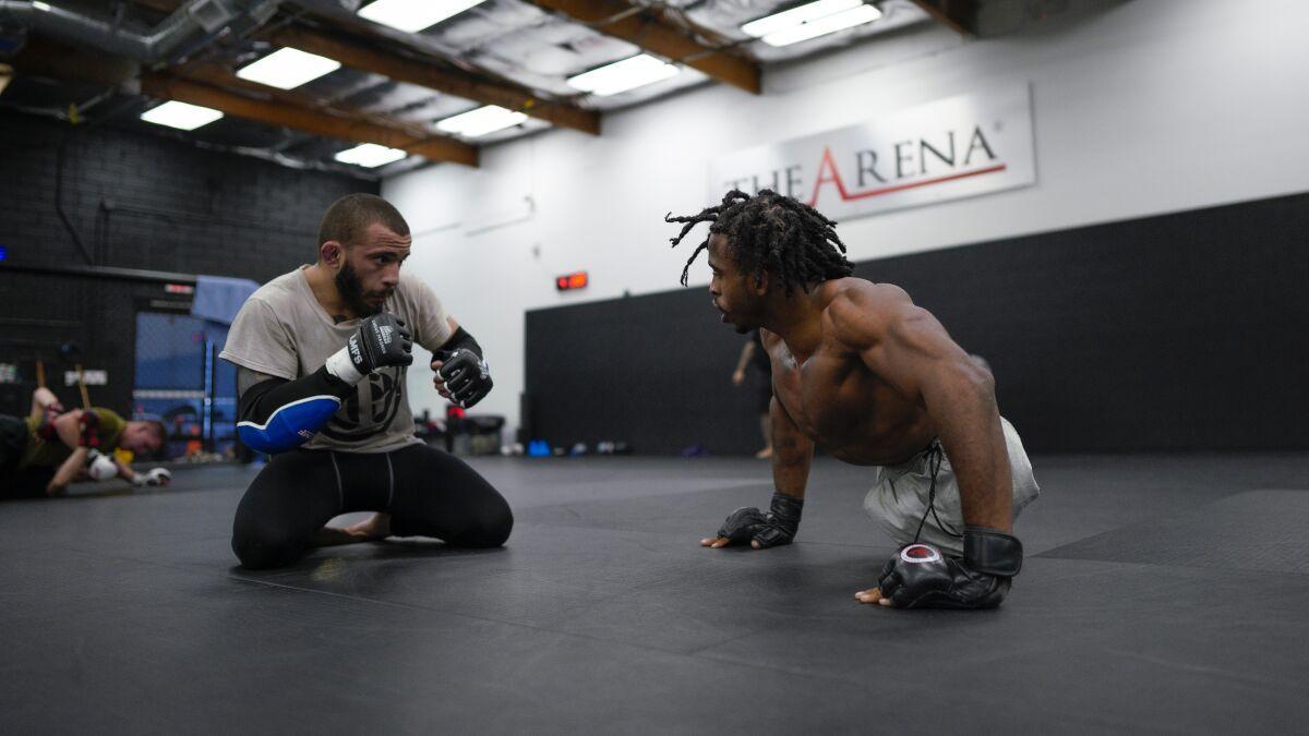 Así es Zion Clark, el luchador sin piernas de MMA que debutará muy ...