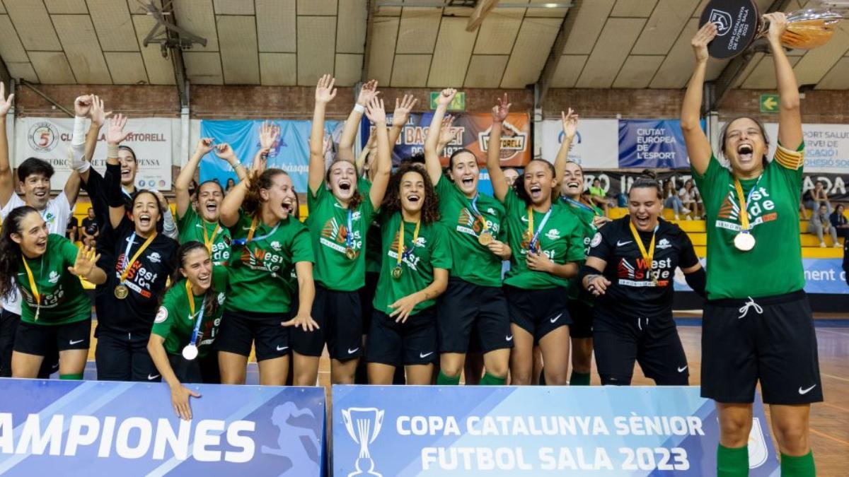 L'AE Les Corts UBAE fa història i guanya la primera Copa Catalunya ...