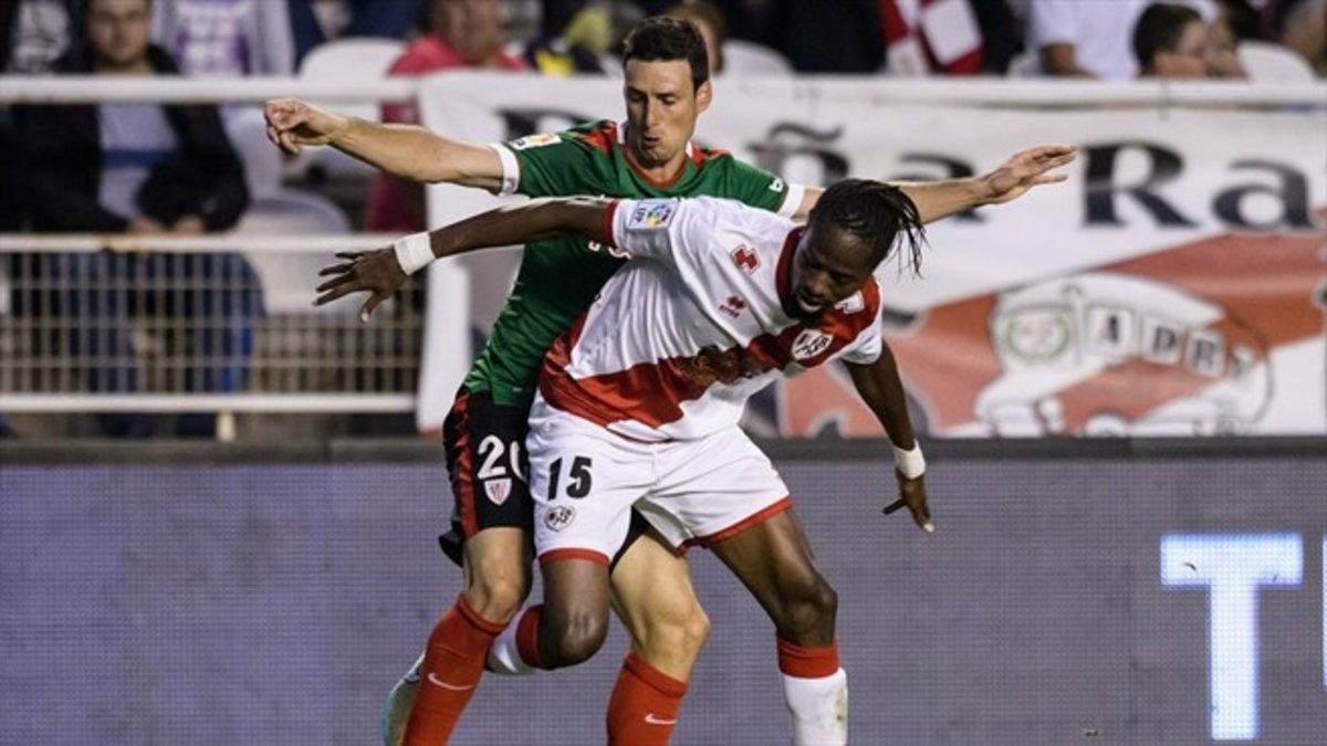 Abdoulaye Ba contento por el último triunfo del año